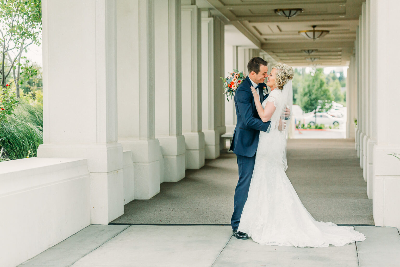 Idaho Summer Backyard River Wedding | Rexburg Temple - kendrasuephotos.com